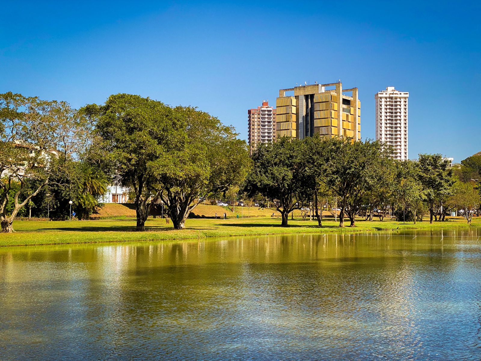 Veja o funcionamento de Piracicaba no feriado desta quarta-feira (12/10/22)